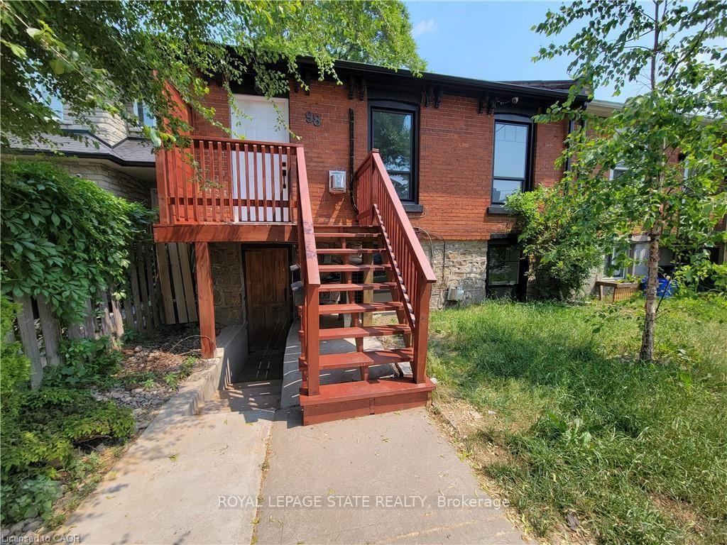 Lower - 98 West Avenue N, Hamilton, ON L8L 5C3