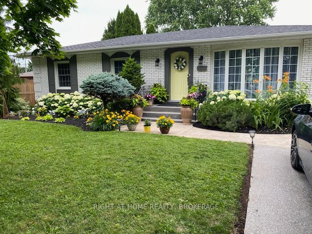 98 Windward Street, St. Catharines, ON L2M 4C3