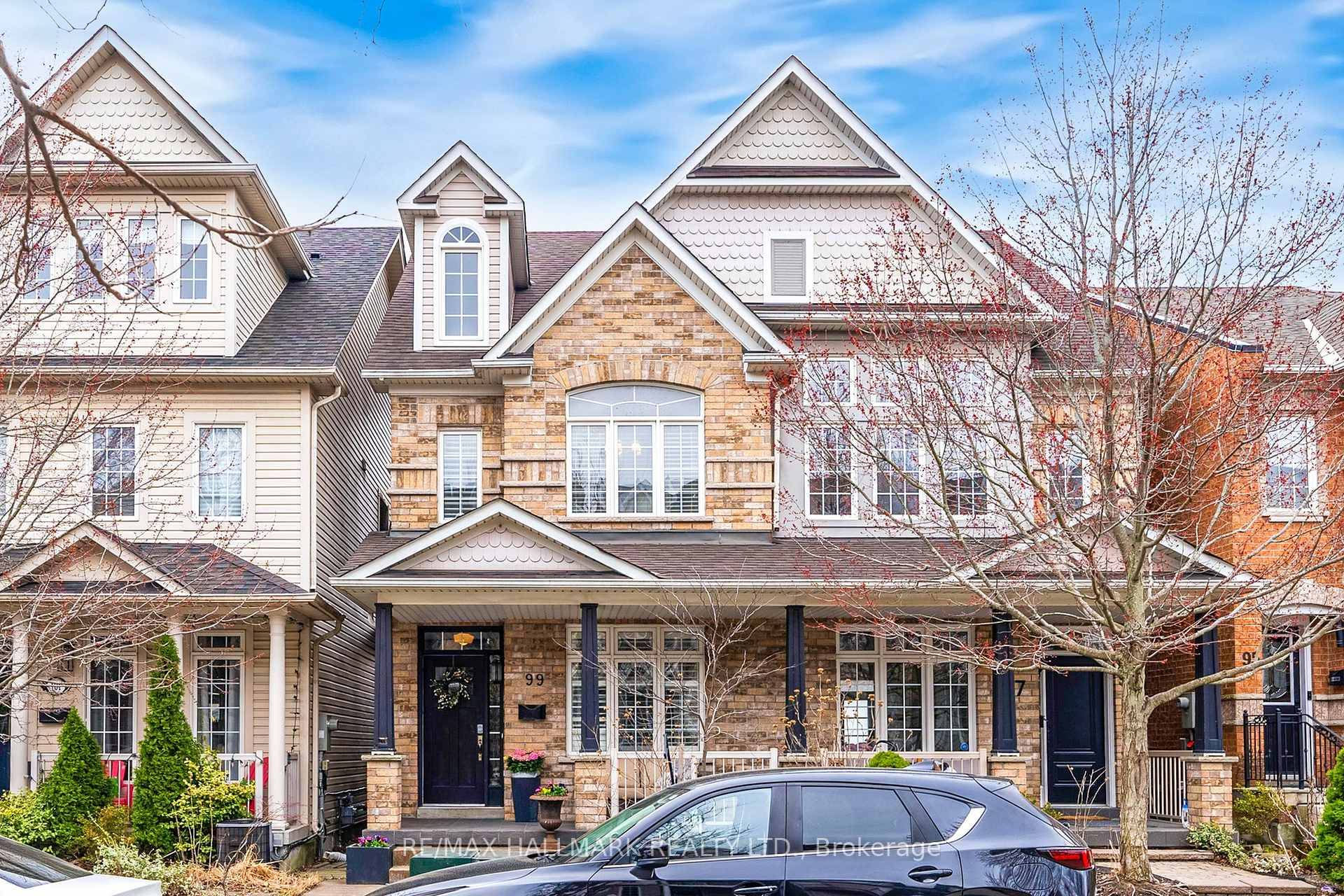 99 Crossovers Street, Toronto, ON M4E 3X3