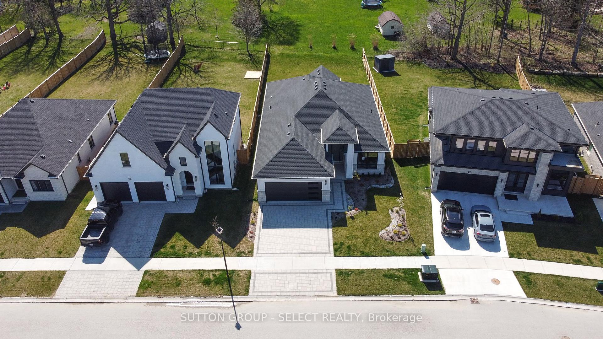 99 Optimist Drive, Southwold, ON N5P 0G4