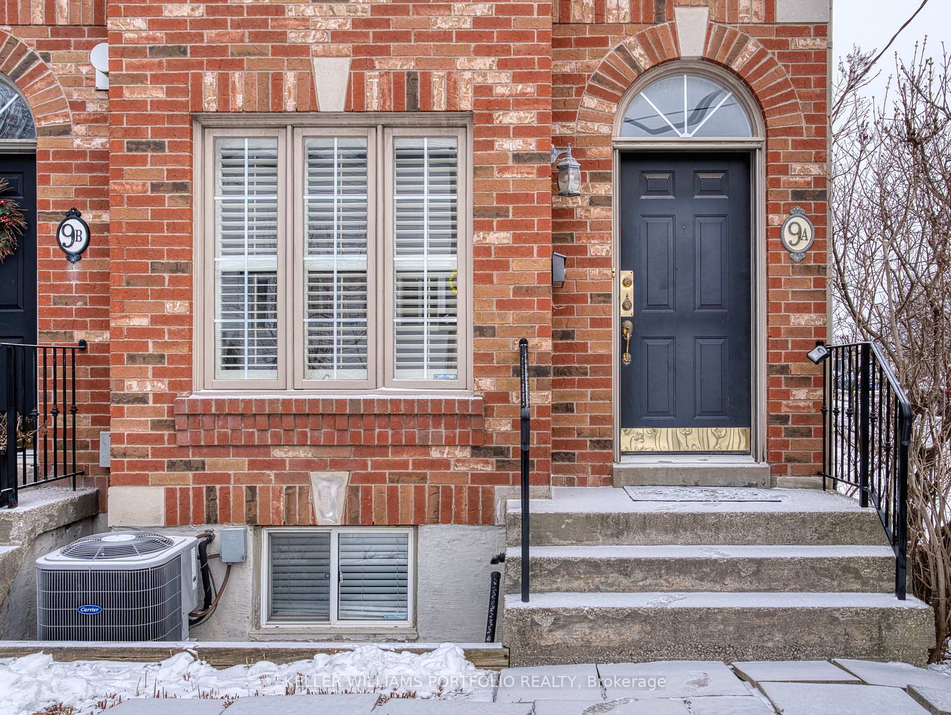 9A Woodfield Rd Road, Toronto, ON M4L 2W4