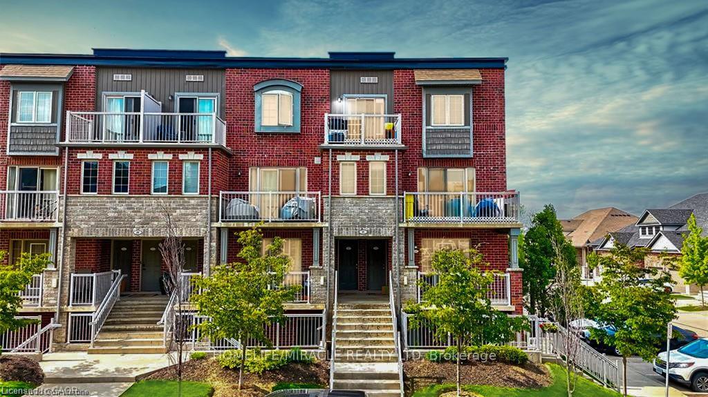 A - 31 Sienna Street, Kitchener, ON N2R 0H8