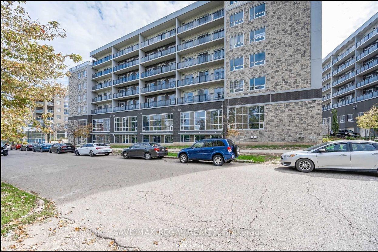 B606 - 275 Larch Street, Waterloo, ON N2L 3R2