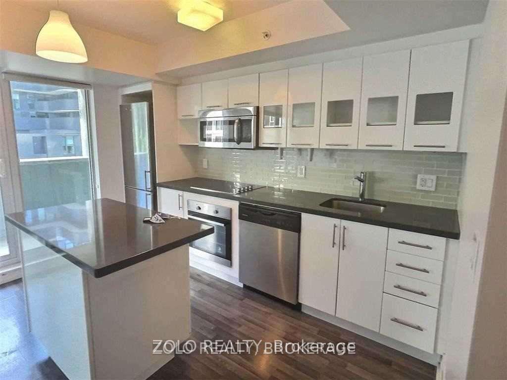 E204 - 555 Wilson Avenue, Toronto, ON M3H 0C5