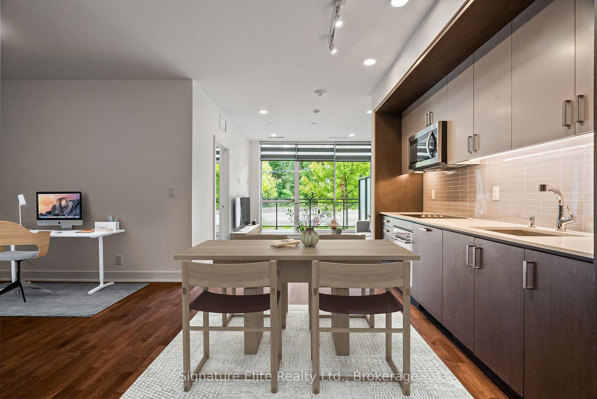 G28 - 1575 Lakeshore Road W, Mississauga, ON L5J 1J4