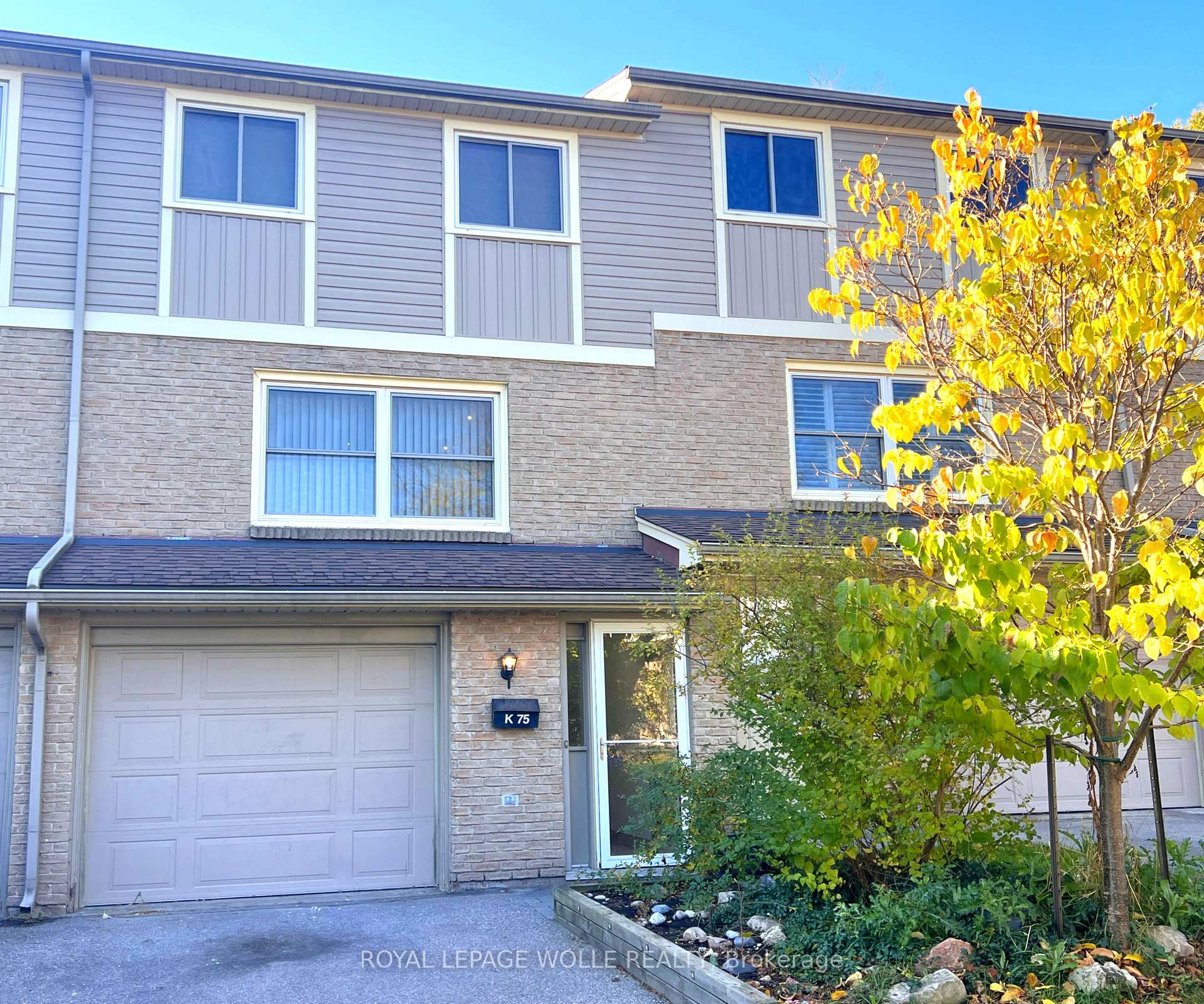 K75 - 223 Pioneer Drive, Kitchener, ON N2P 2B4