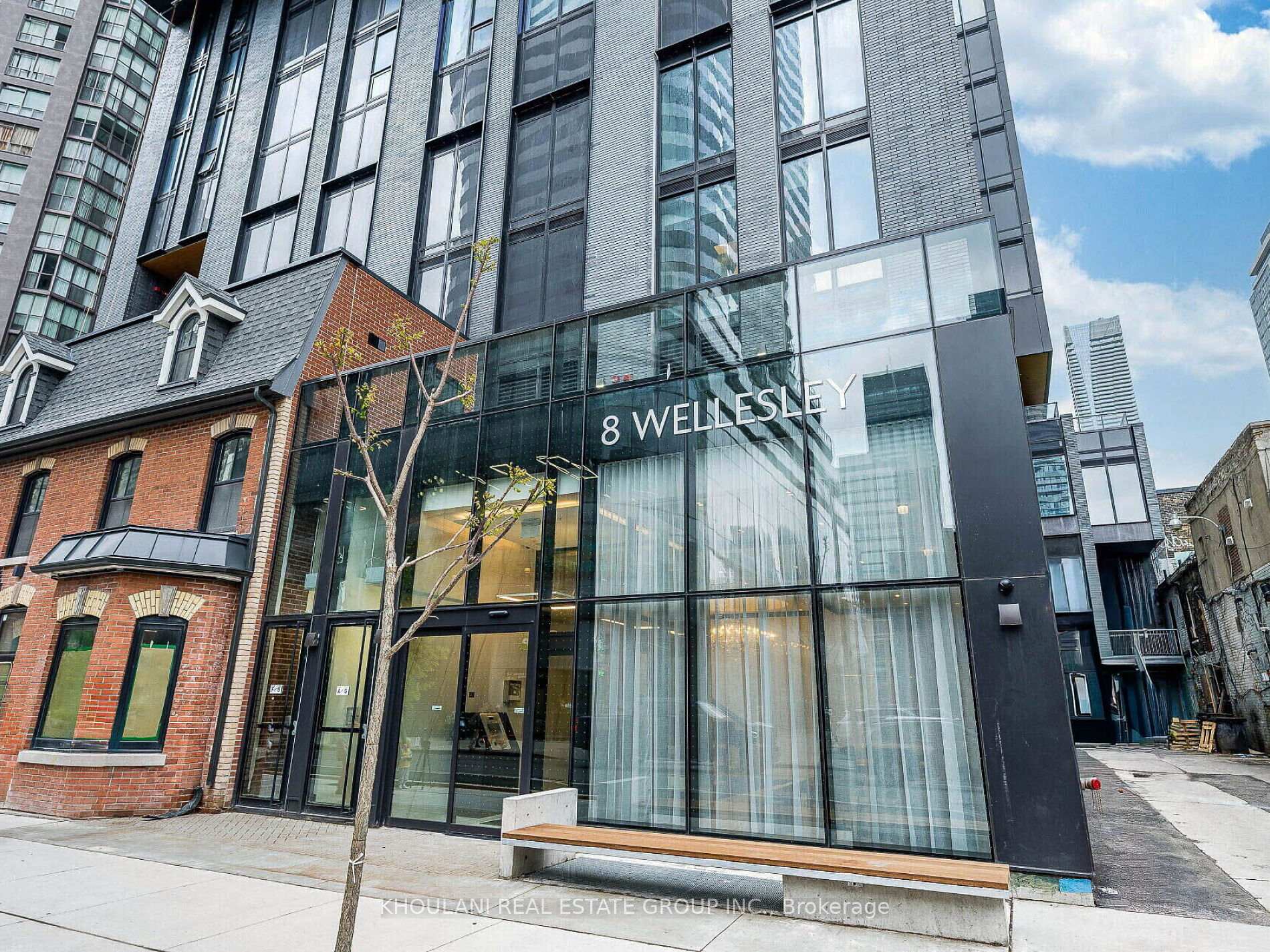LPH03 - 8 Wellesley Street W, Toronto, ON M4Y 0J5