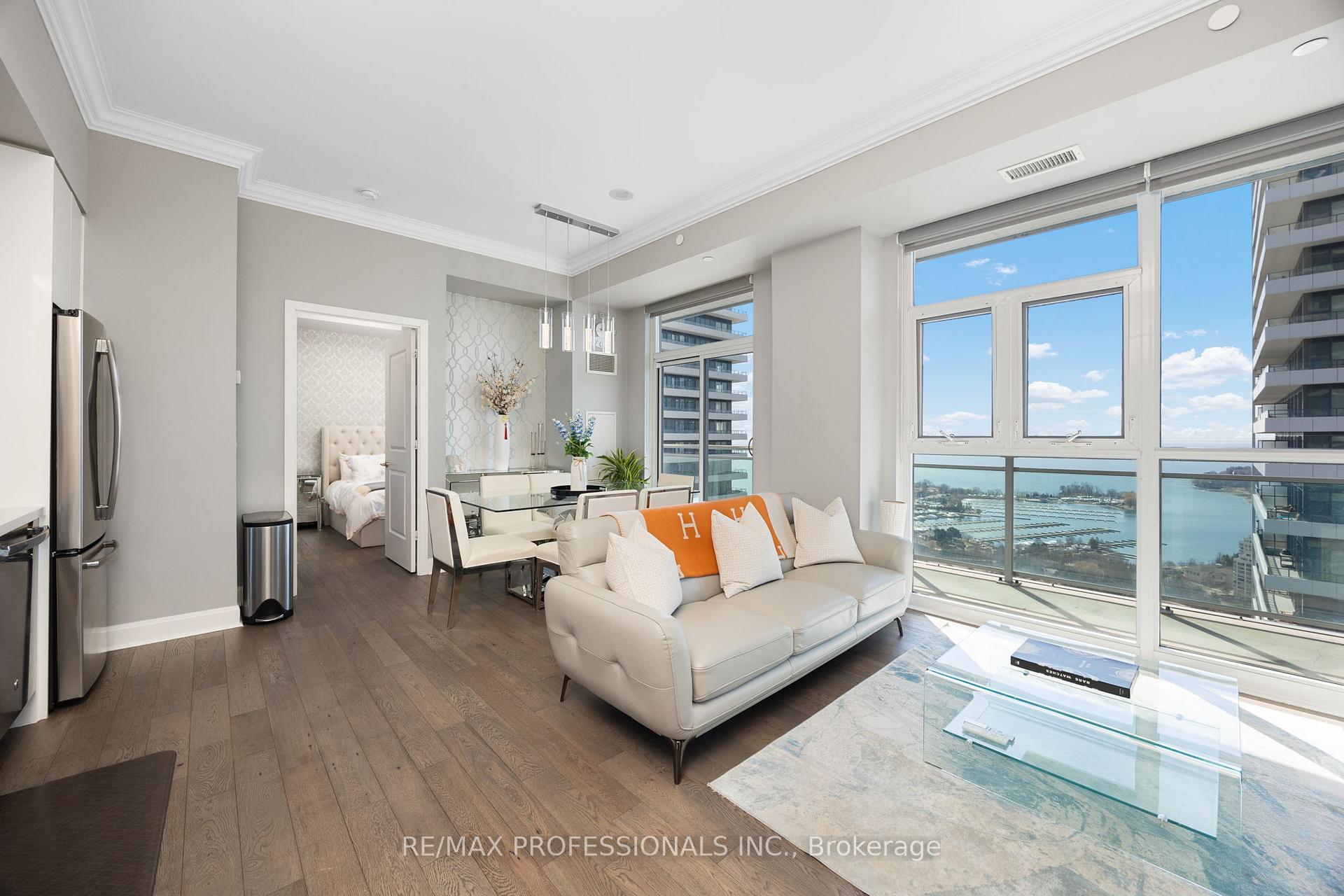 LPH3501 - 33 Shore Breeze Drive, Toronto, ON M8V 0G1