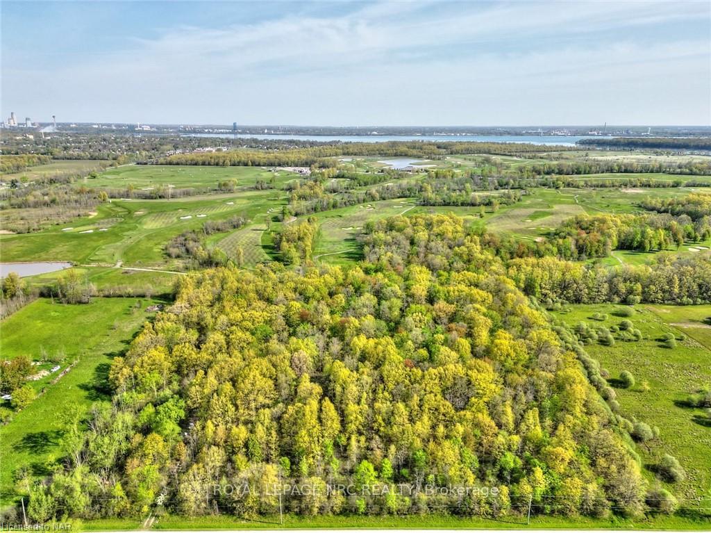 Weaver Road, Niagara Falls, ON L2G 0V9