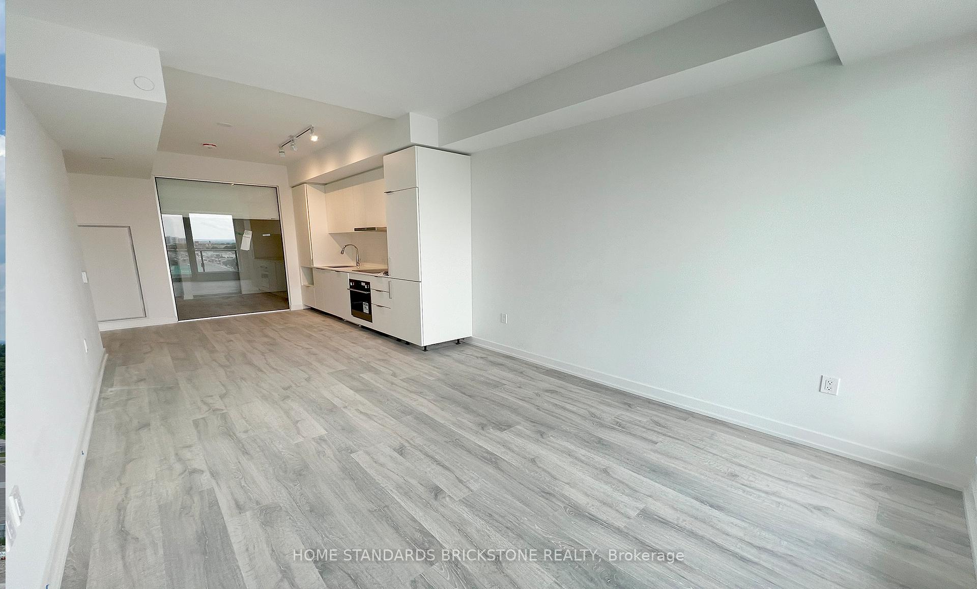 N835 - 7 Golden Lion Heights N, Toronto, ON M2M 0C1