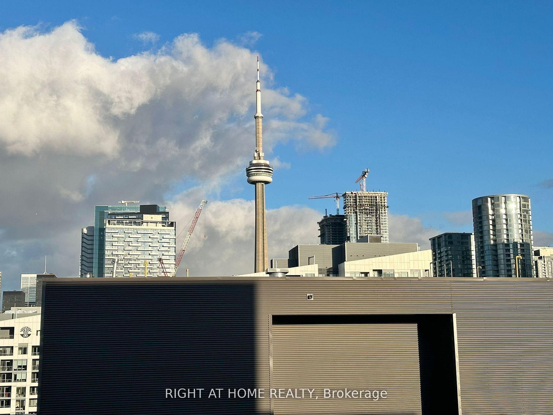 PH 10 - 9 Tecumseth Street, Toronto, ON M5V 0S5