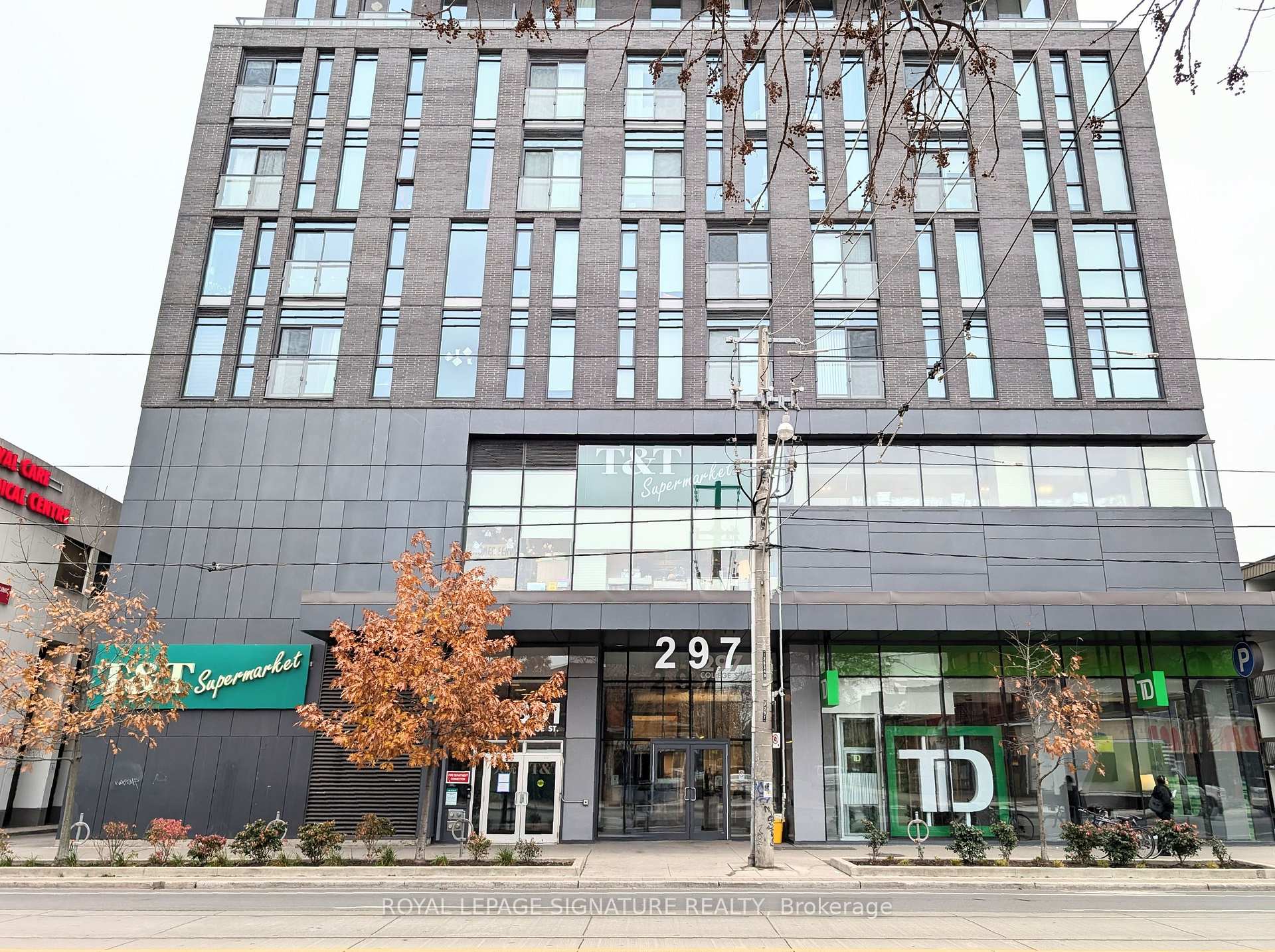 PH10 - 297 College Street, Toronto, ON M5T 0C2