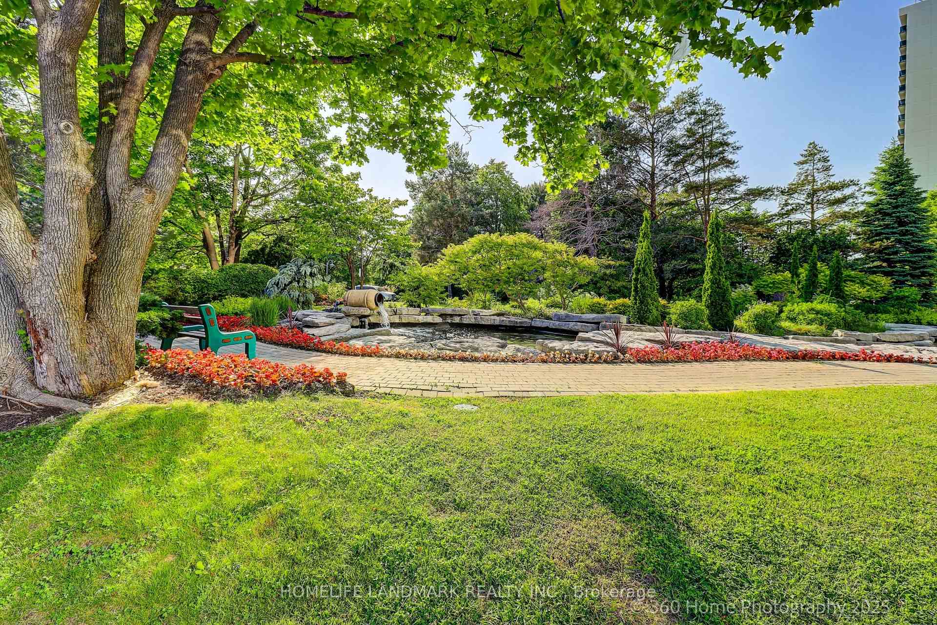 PH15 - 175 Bamburgh Circle, Toronto, ON M1W 3X8