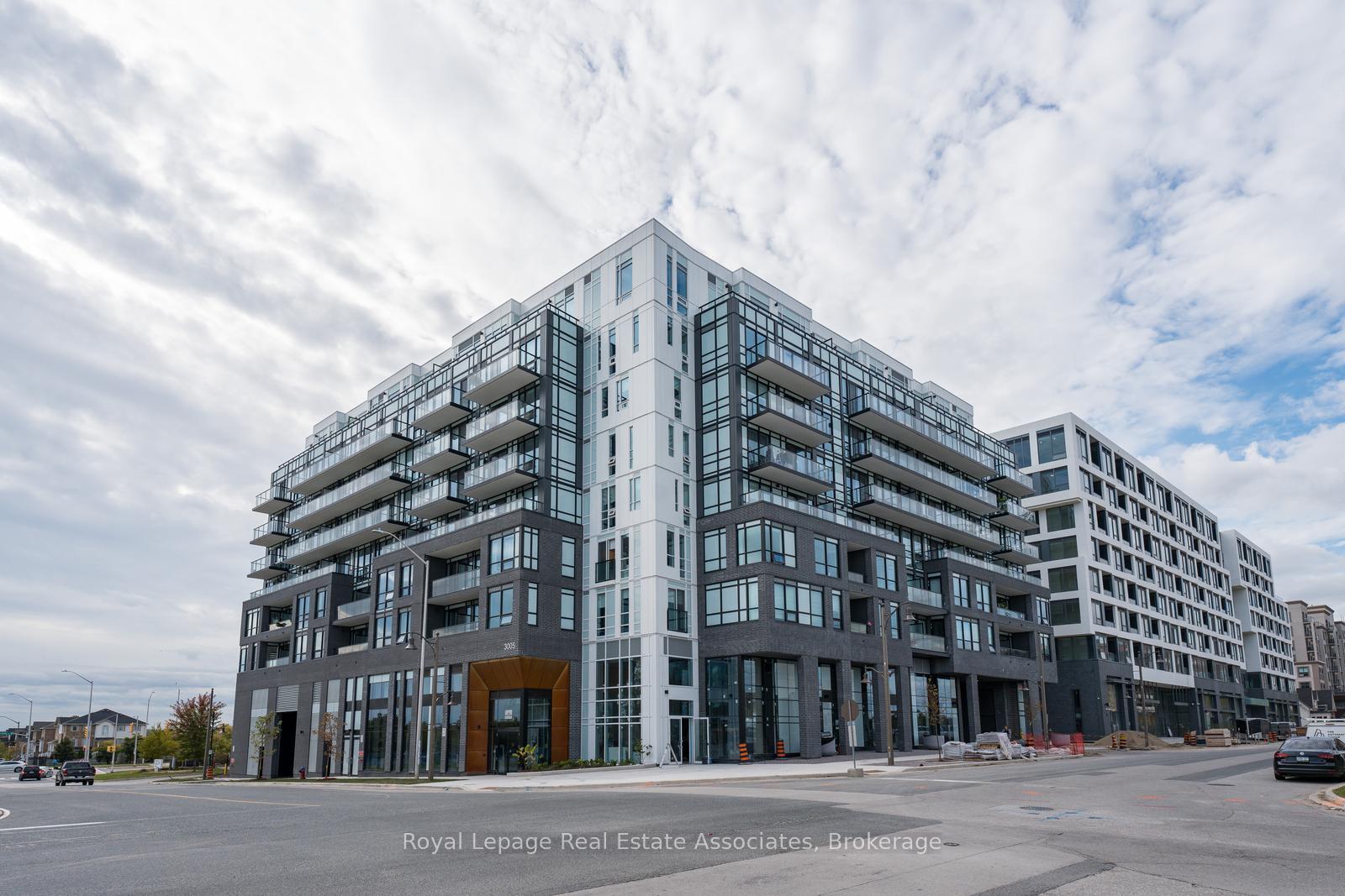 PH802 - 3005 Pine Glen Road, Oakville, ON L6M 5P5