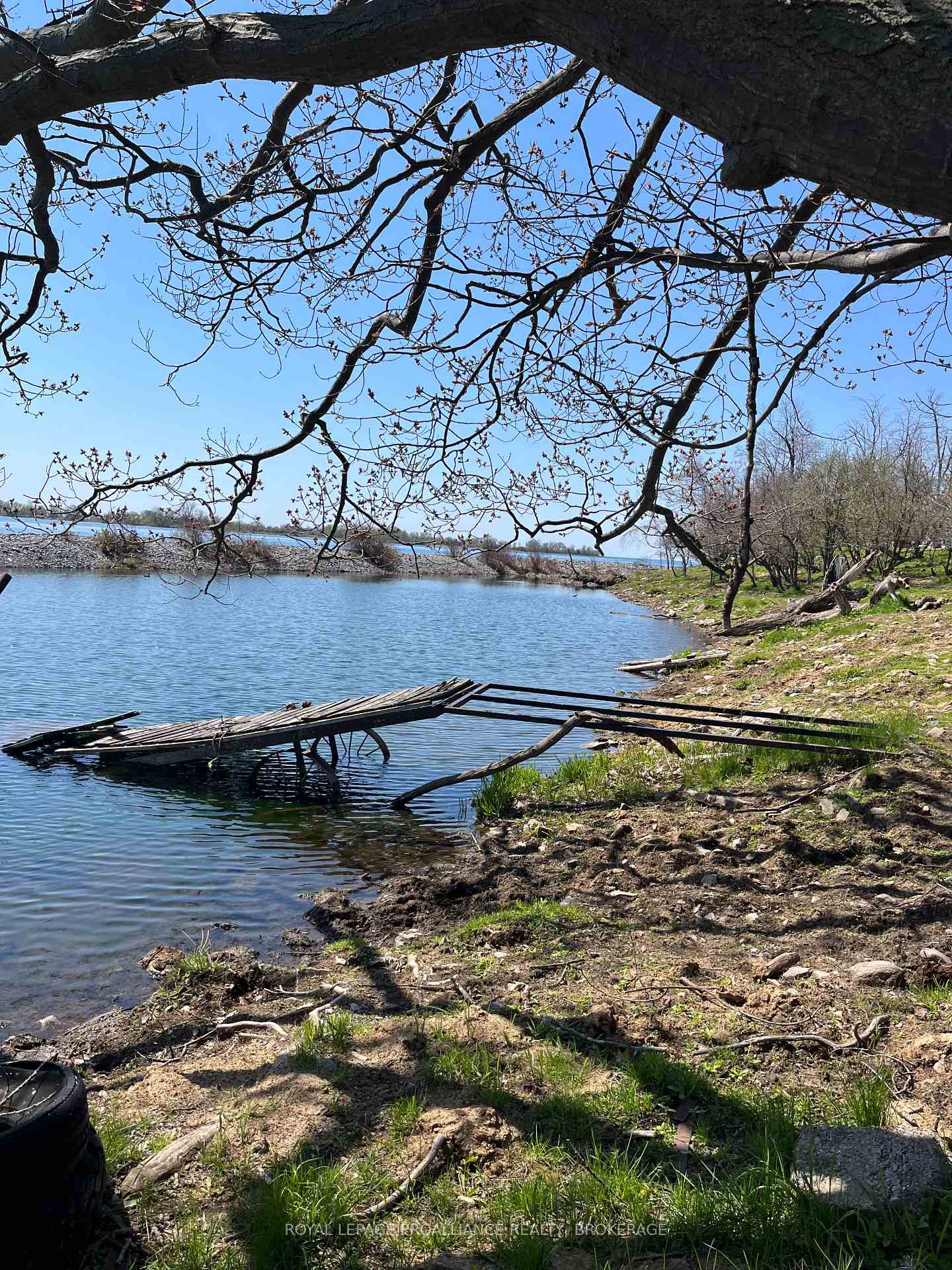 PT LT 8 Nine Mile Point Road, Frontenac Islands, ON K0H 2Y0