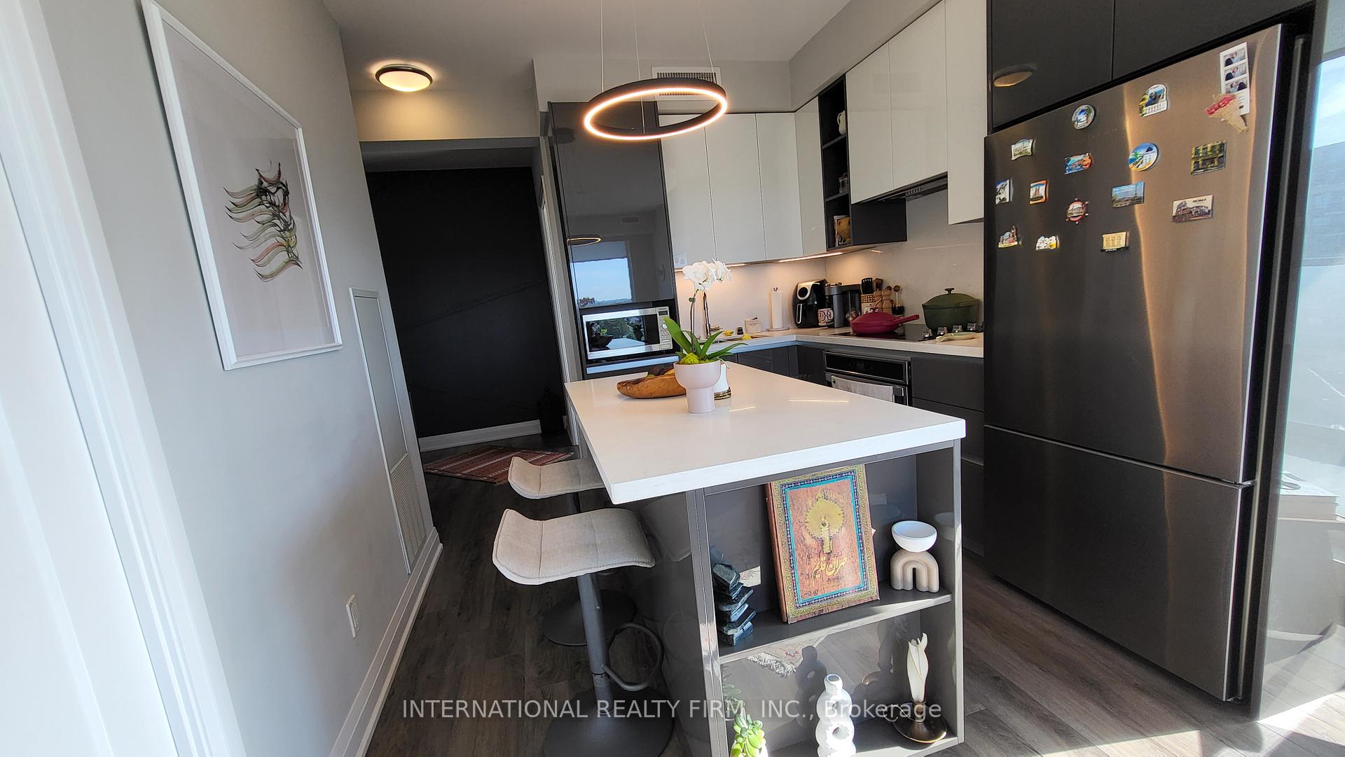 Suite 912 - 398 Highway 7 Road E, Richmond Hill, ON L4B 0G6