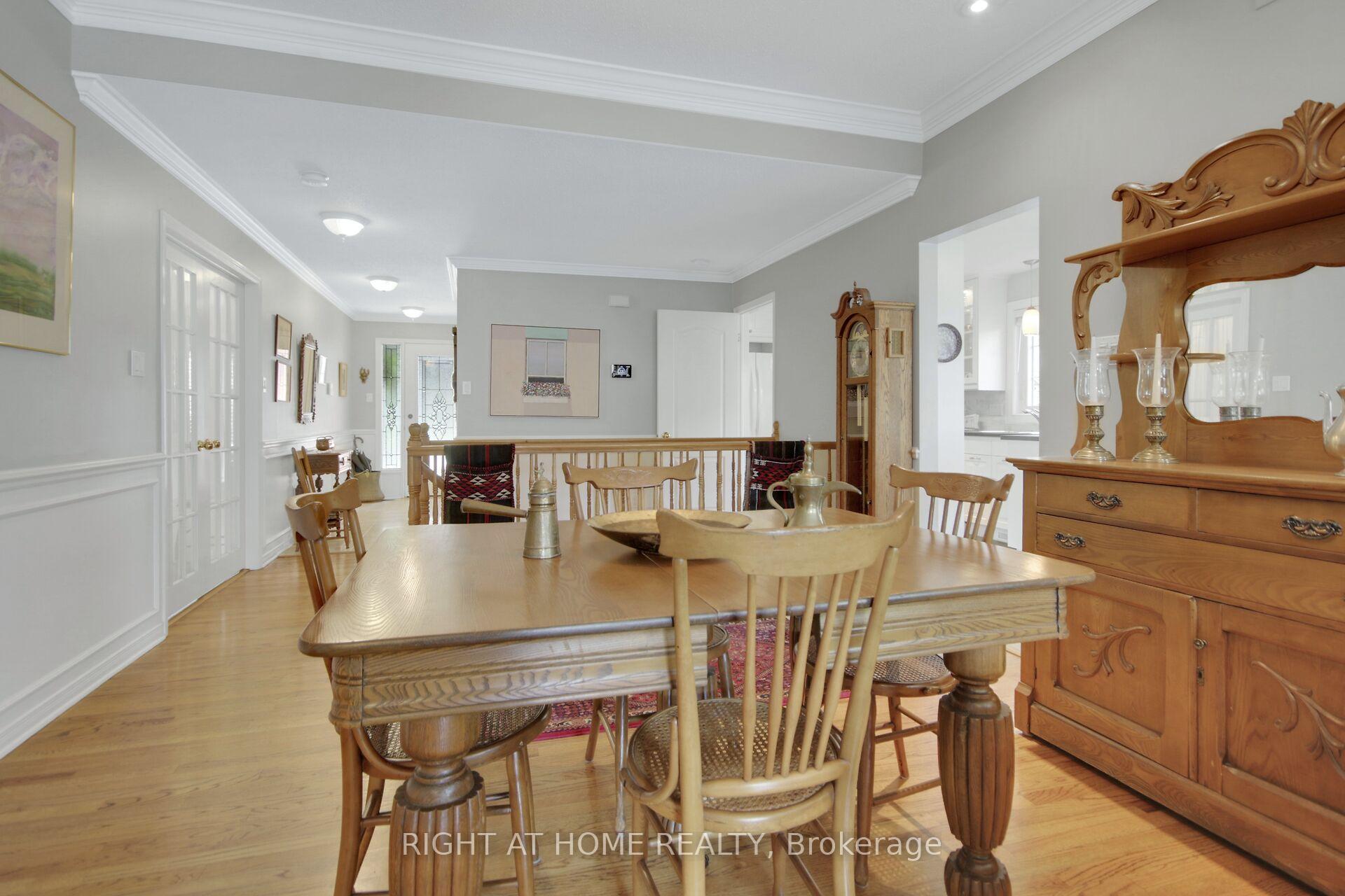 101 Darlington Private, Hunt Club - Windsor Park Village and Area, ON ...