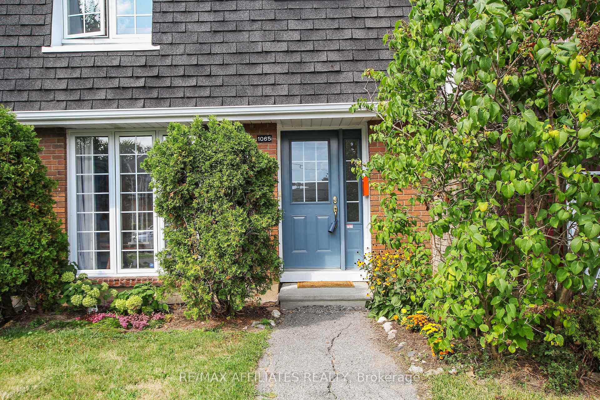 1065 Meadowlands Drive, Mooneys Bay - Carleton Heights and Area, ON K2C 0K5