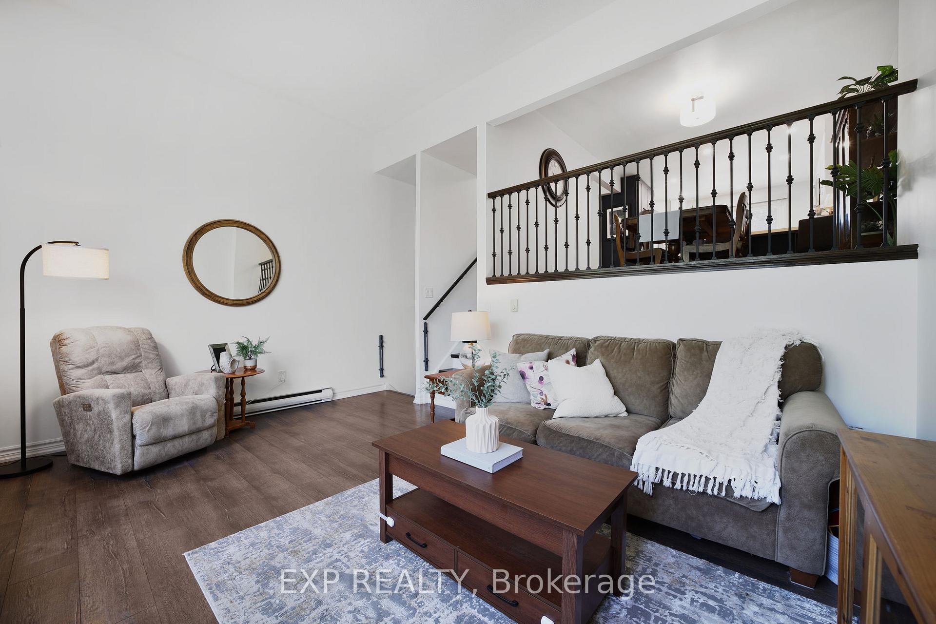 136 Darras Court, Brampton, ON L6T 1W7