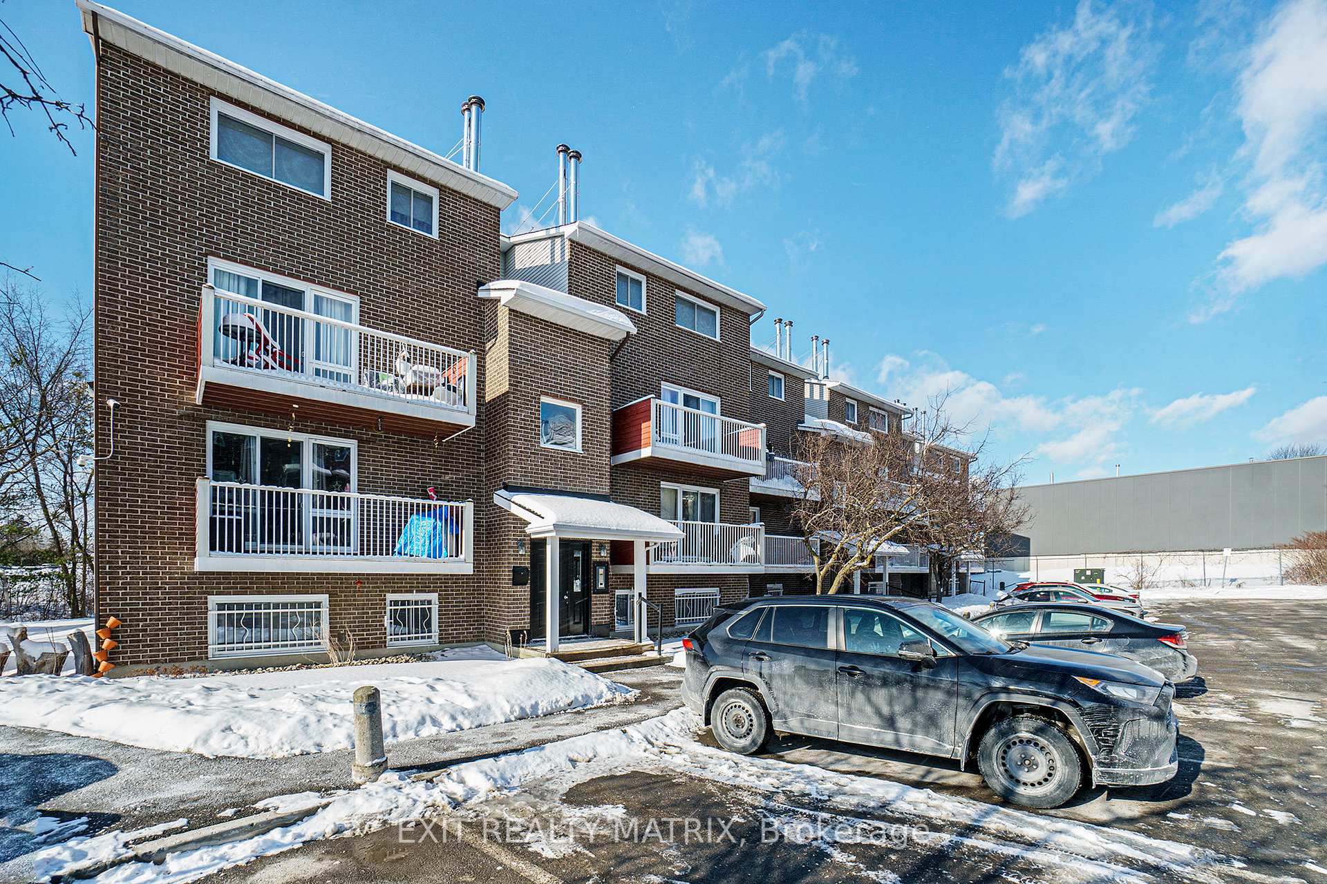 105 - 1589 St Bernard Street, Blossom Park - Airport and Area, ON K1T 3H4
