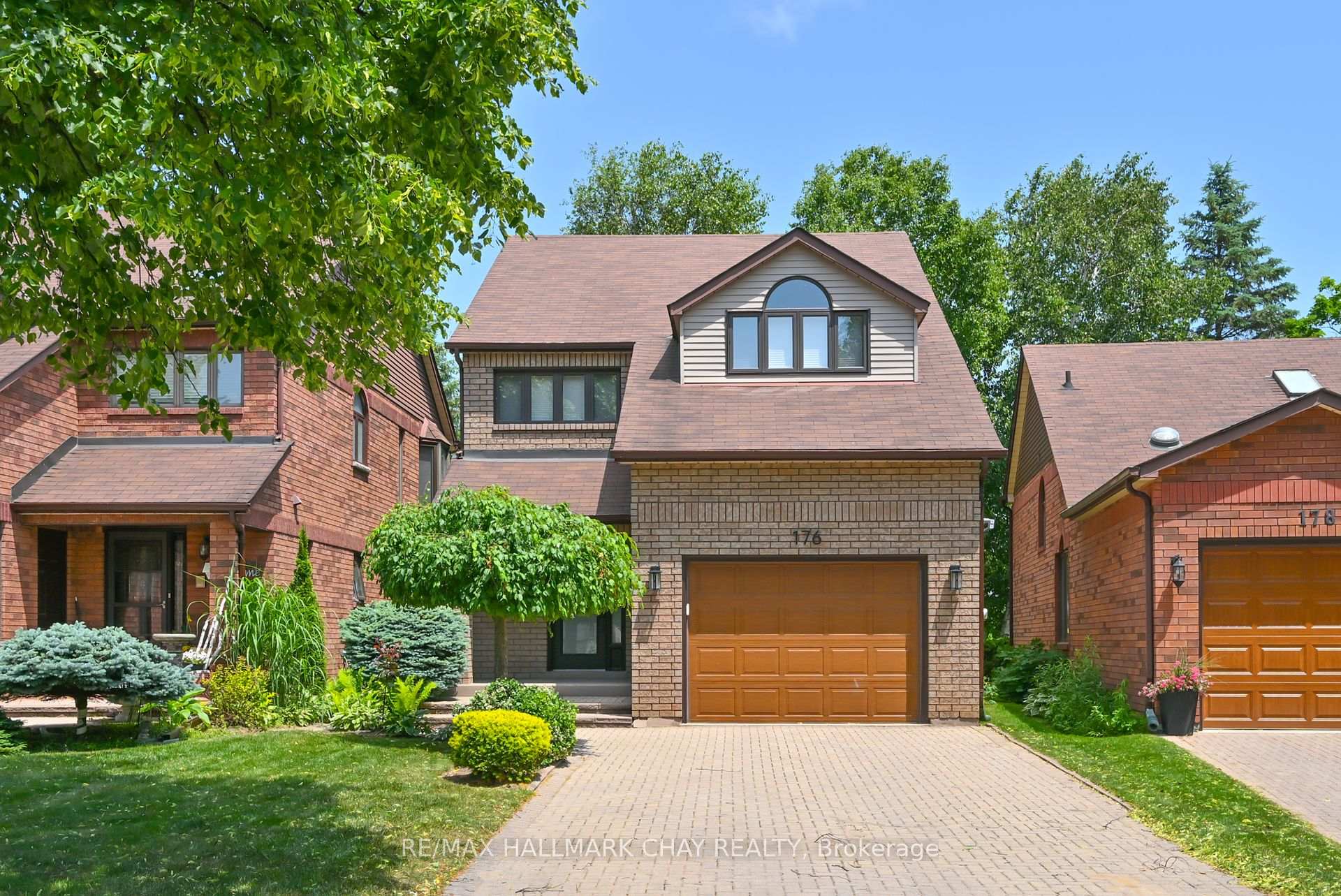 176 Green Briar Road, New Tecumseth, ON L9R 1X9