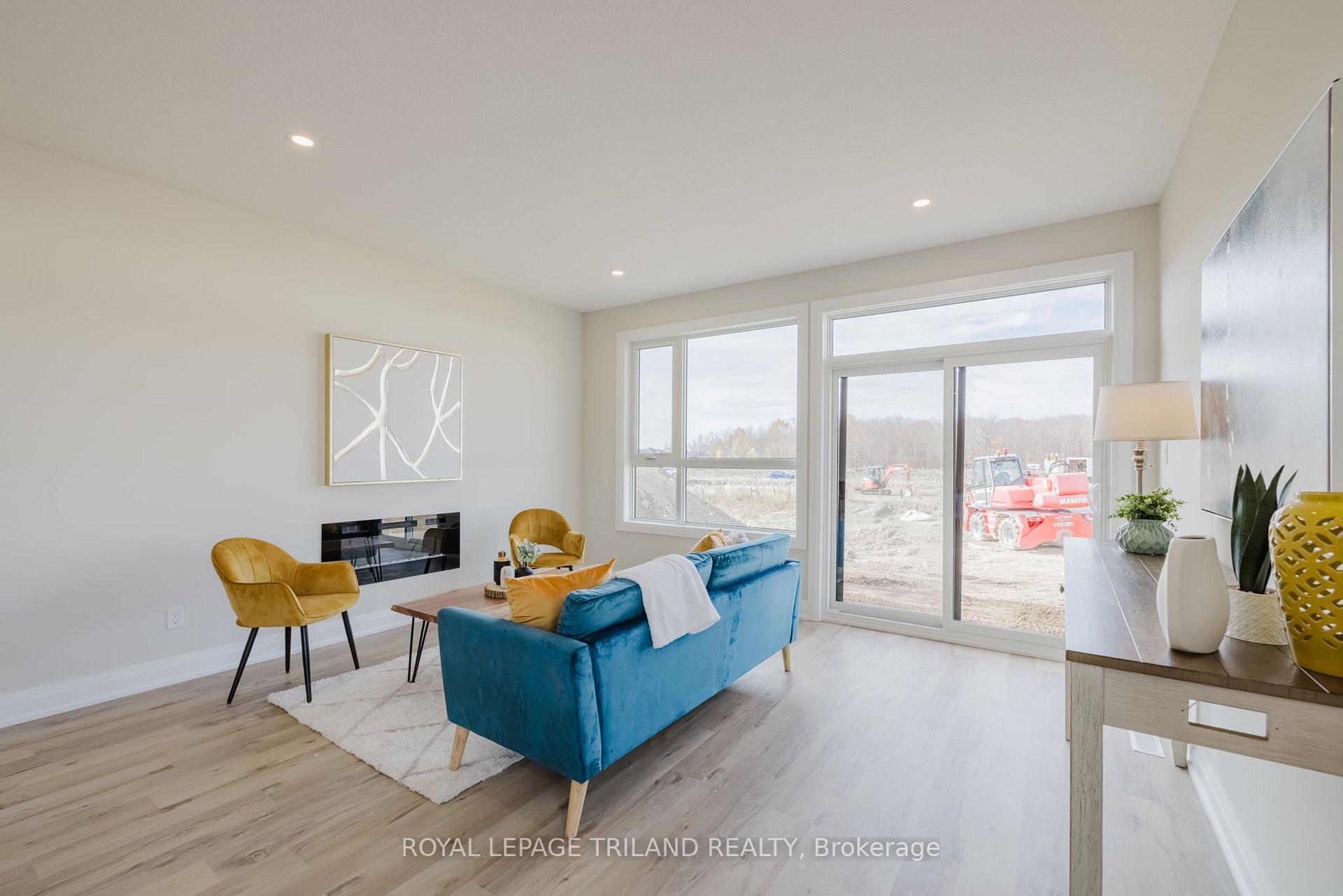 1867 Dalmagarry Road, London North, ON N6G 0A6