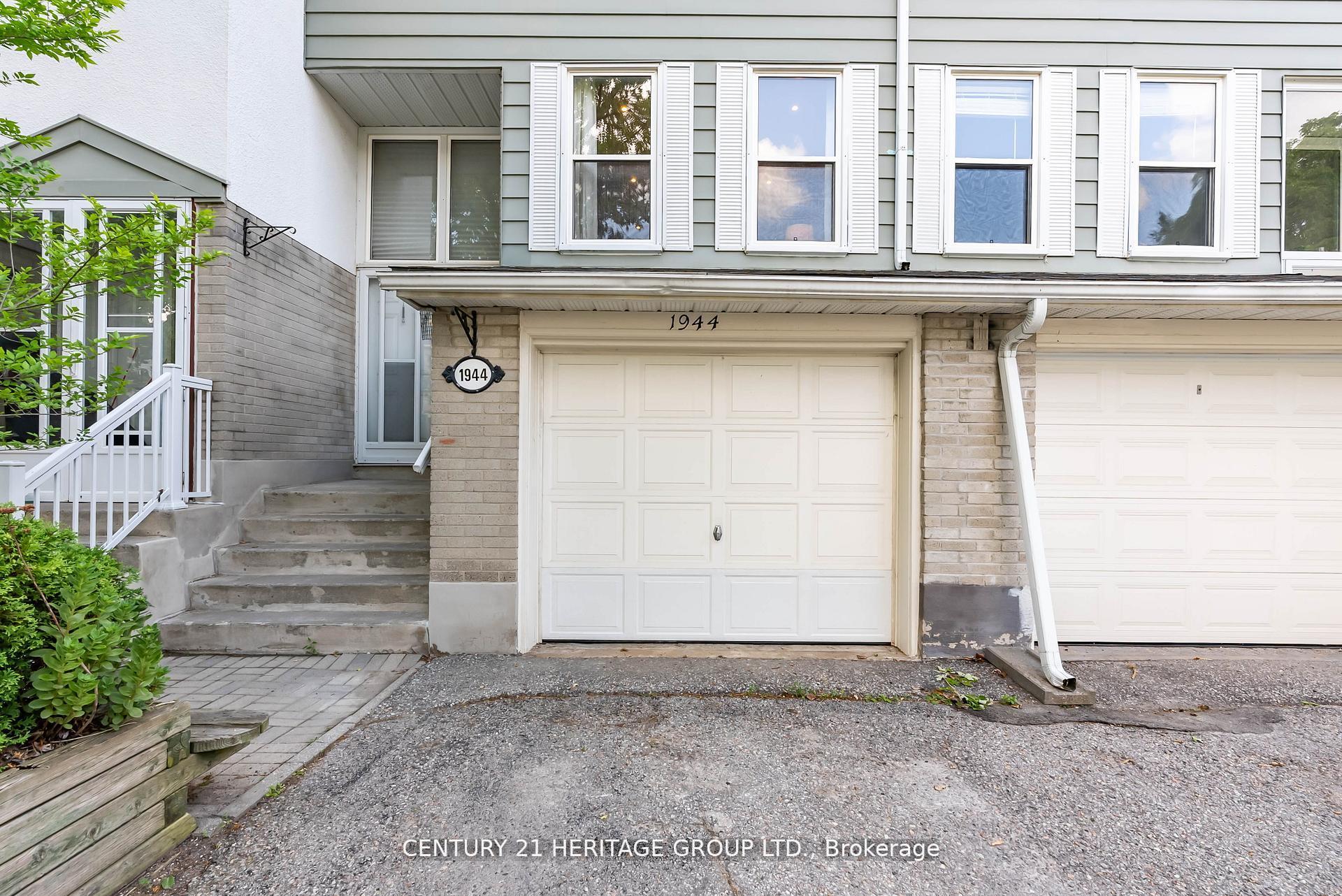 1944 John Street, Markham, ON L3T 1Z1