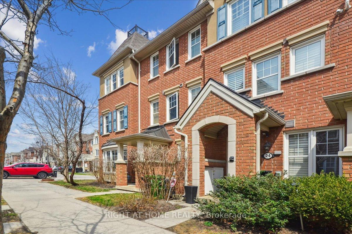 26 Tranter Trail, Toronto, ON M1L 0G6