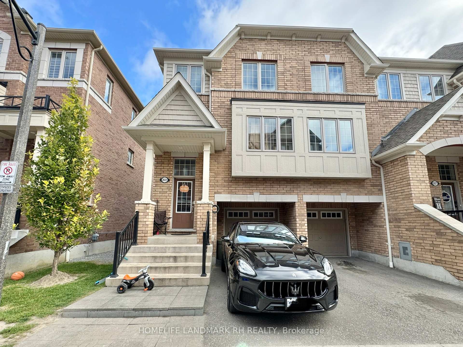 2631 Deputy Minister Path, Oshawa, ON L1L 0M7