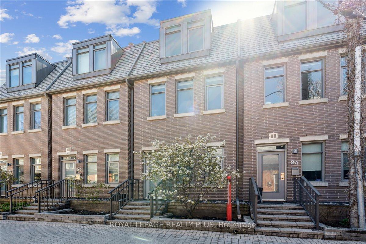 2B Percy Street, Toronto, ON M5A 3M8