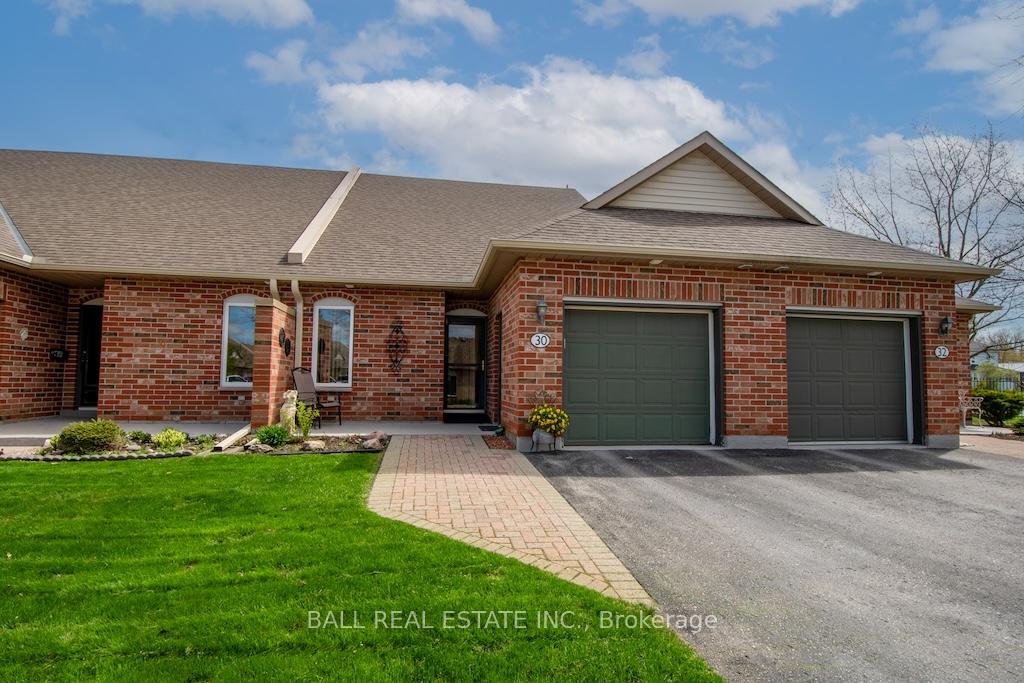 30 Charles Court, Smith-Ennismore-Lakefield, ON K0L 2H0