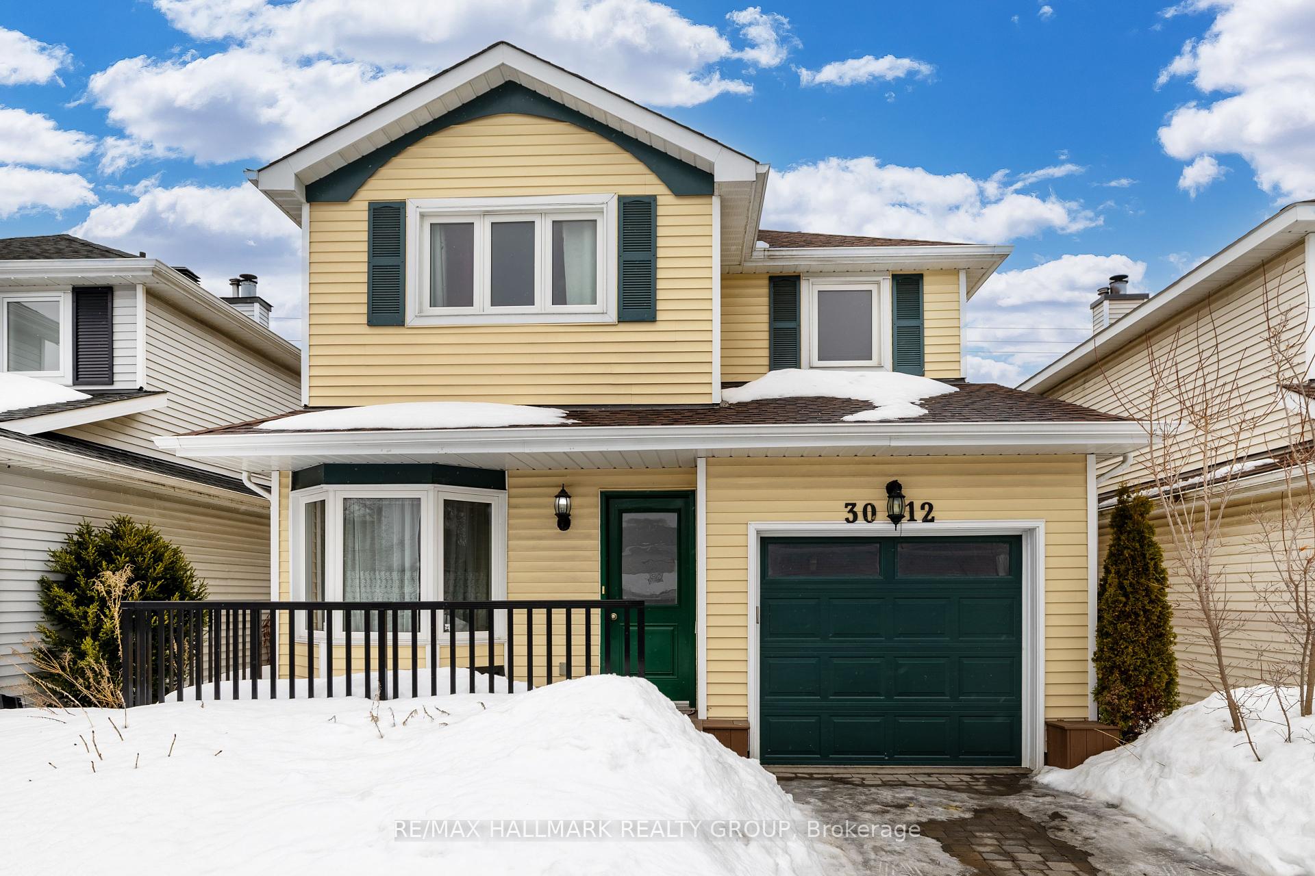3012 Victoria Heights Crescent, Blossom Park - Airport and Area, ON K1T 3M7