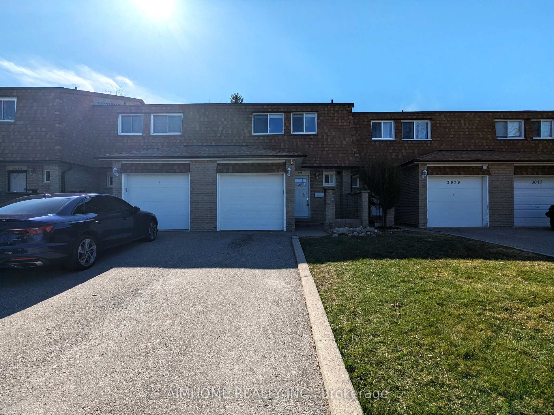 3081 Bridletowne Circle, Toronto, ON M1W 1S8