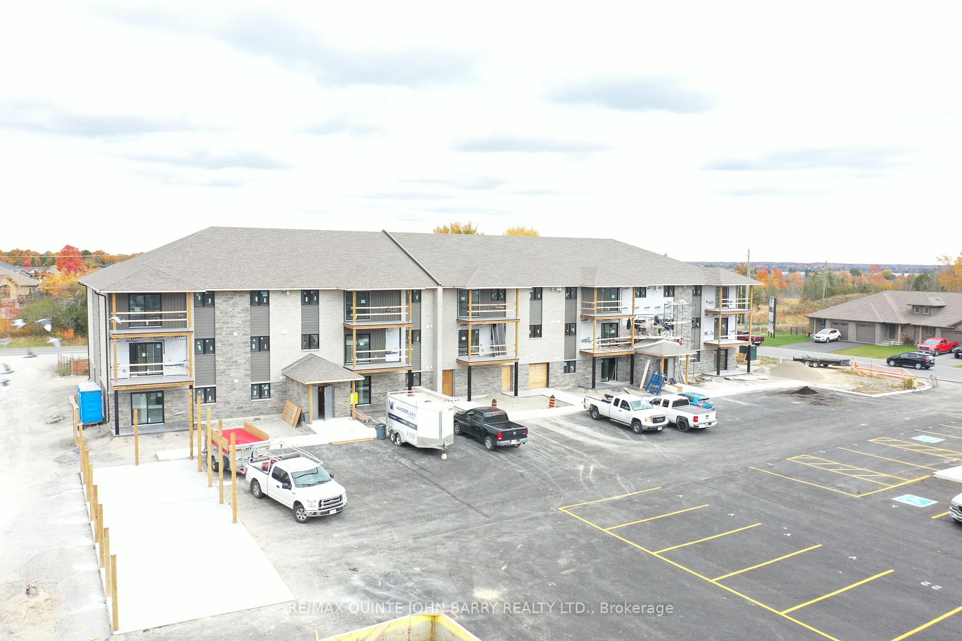 309-10 Hillside Meadow Drive, Quinte West, ON K8V 0J7