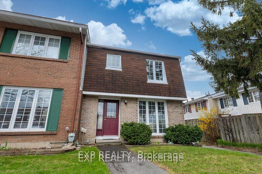 422 Kintyre Private, Mooneys Bay - Carleton Heights and Area, ON K2C 3M7