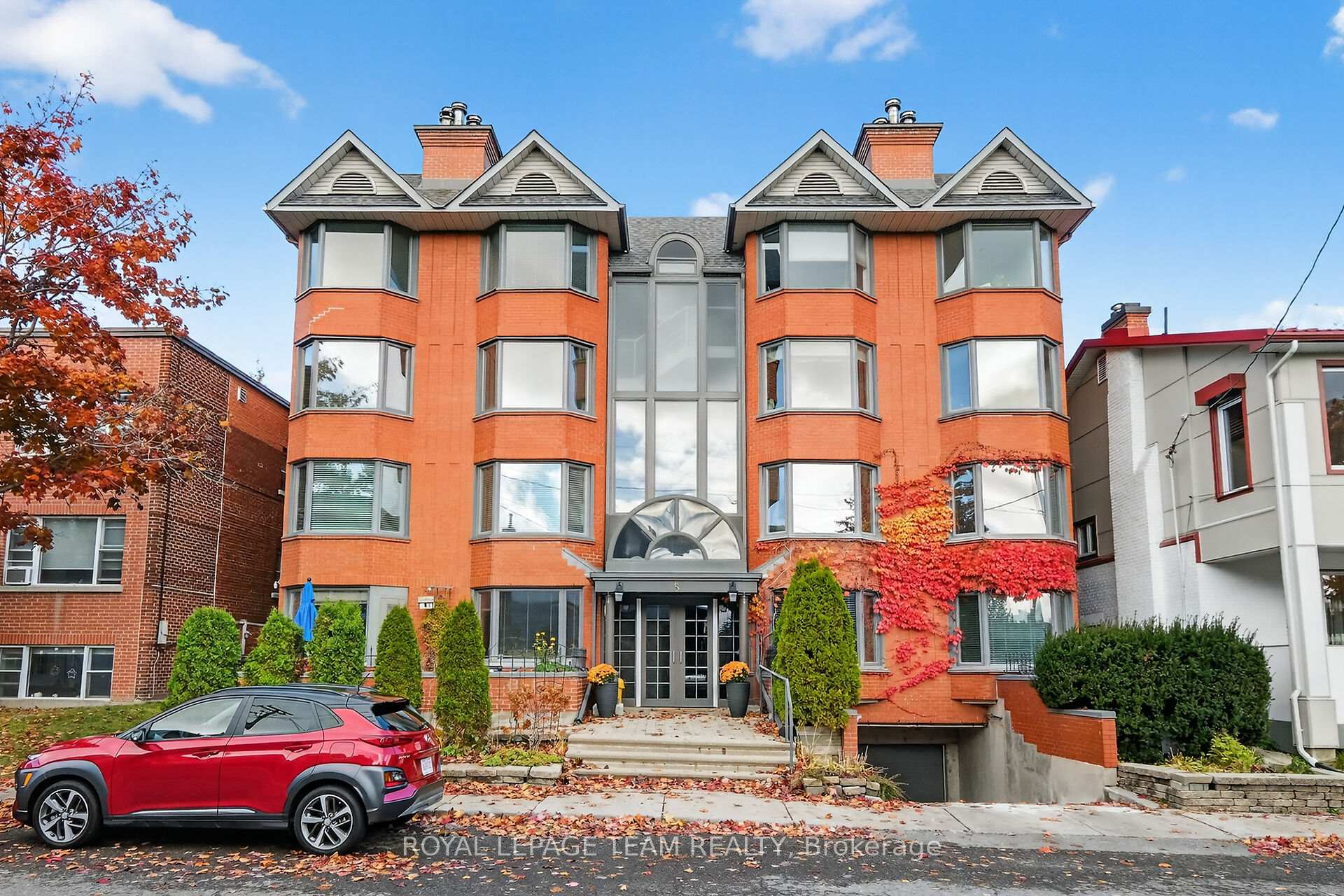 202 - 5 Frank Street, Ottawa Centre, ON K2P 0W8