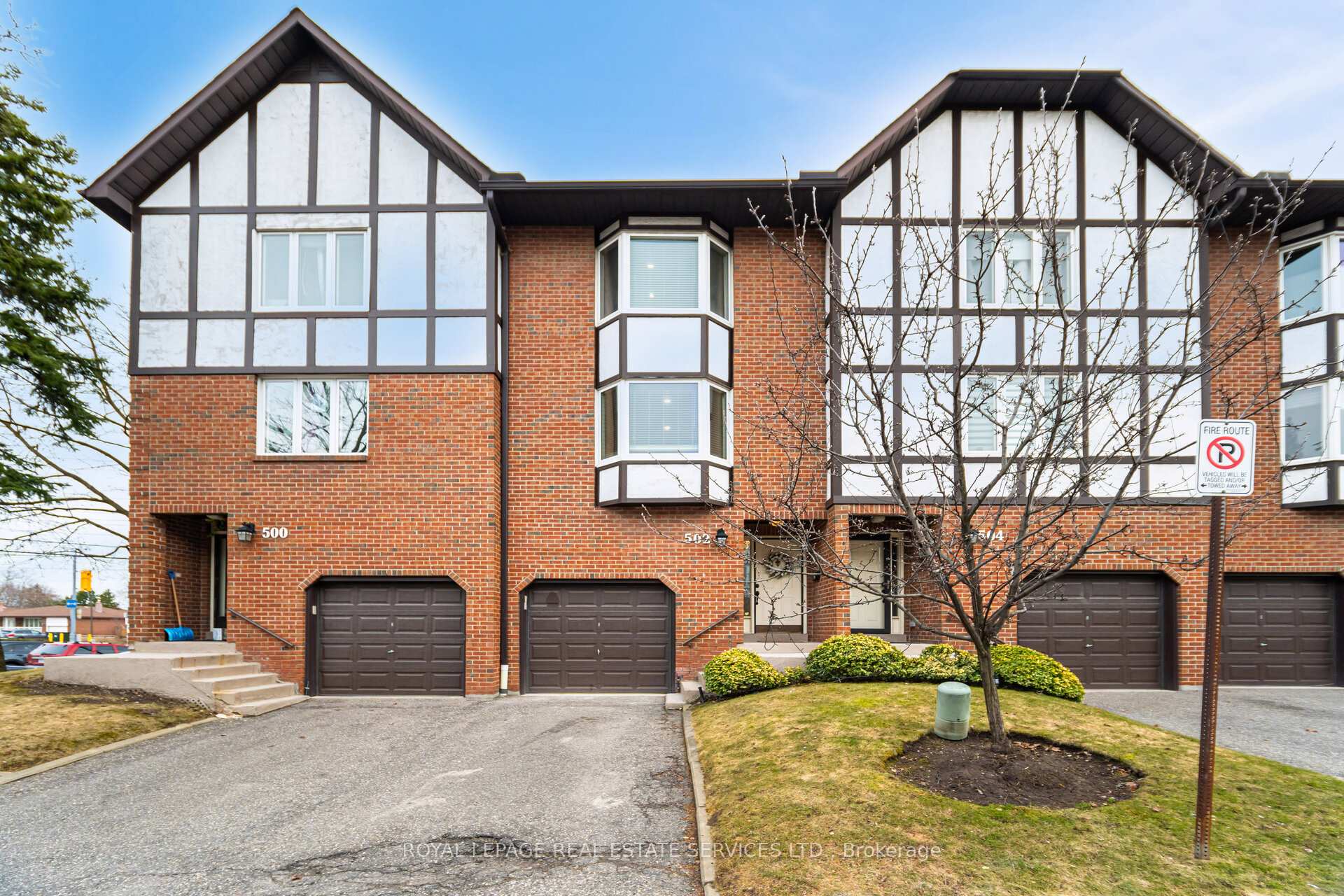 502 Renforth Drive, Toronto, ON M9C 2N5