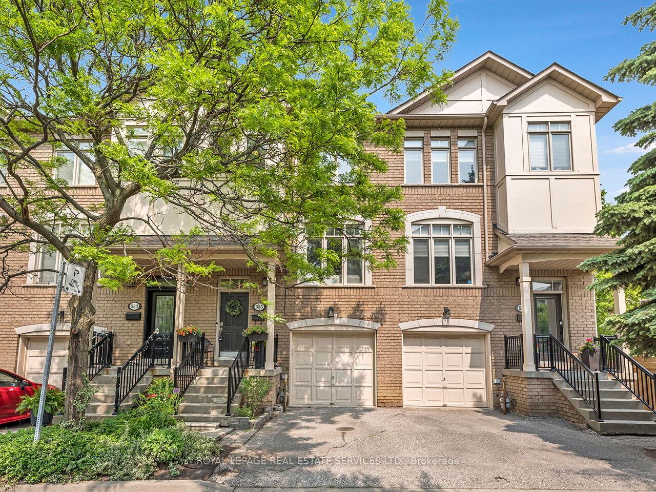 535 Oxford Street, Toronto, ON M8Y 4H2