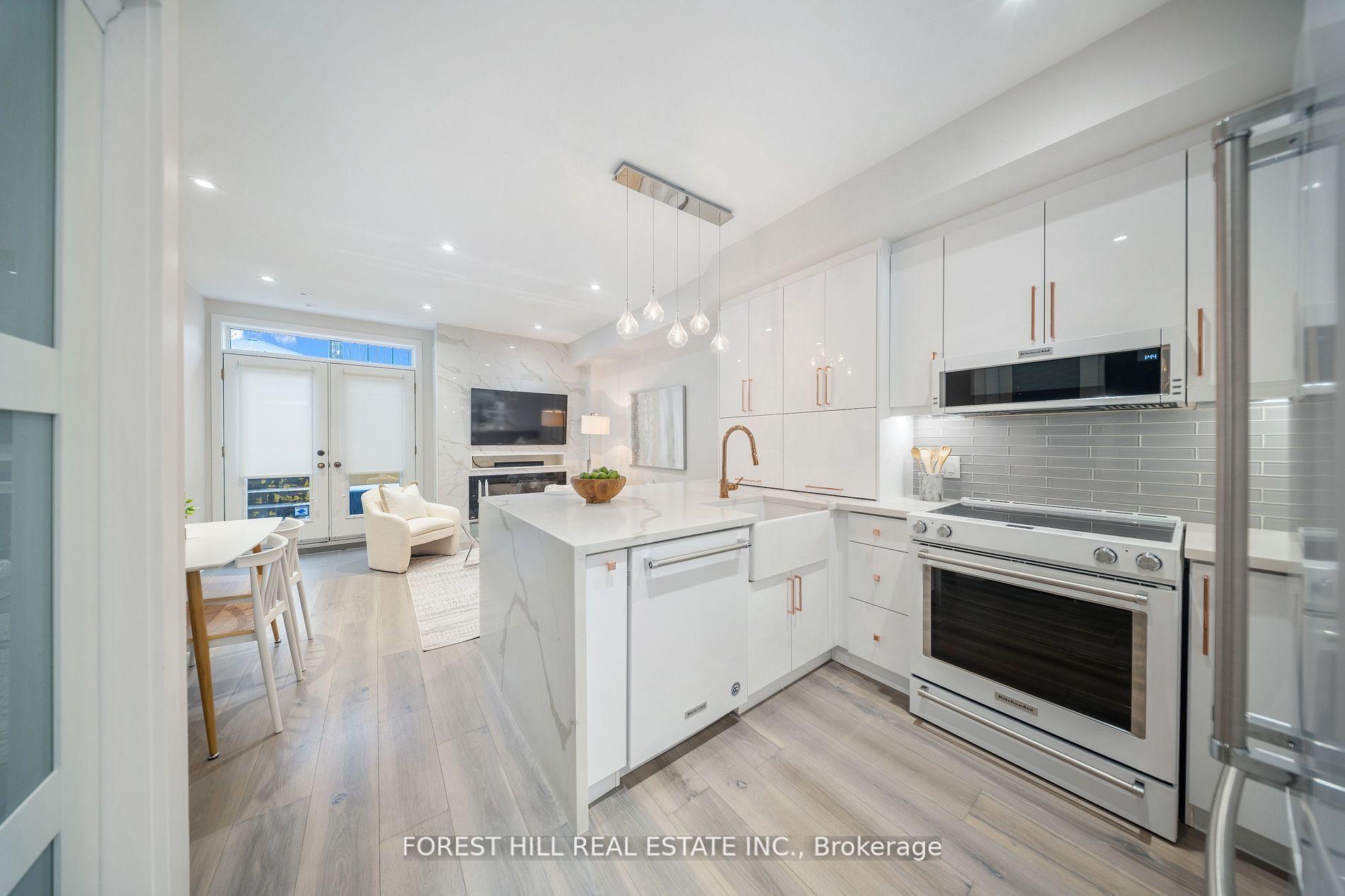 58 Connolly Street, Toronto, ON M6N 5G3