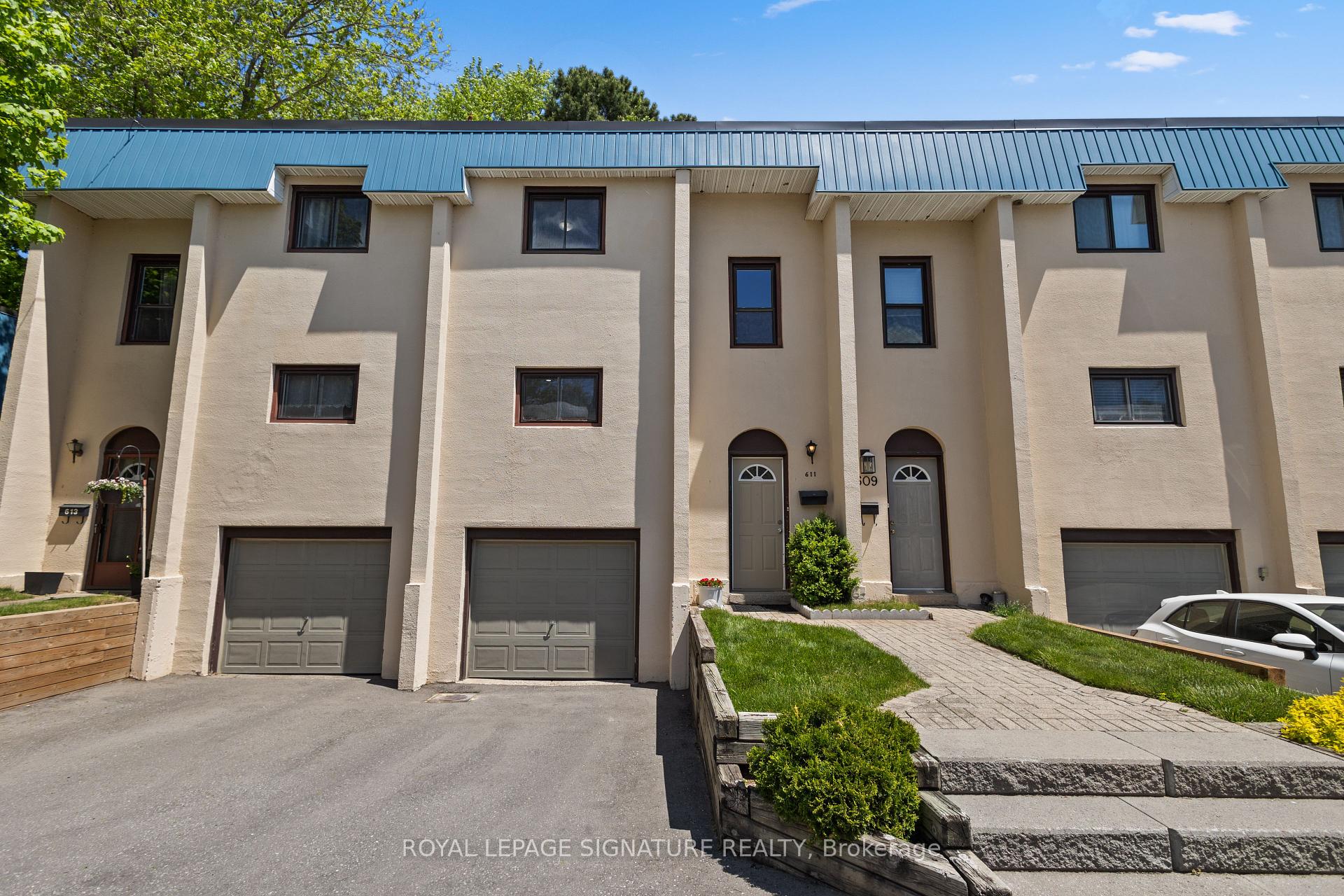 611 Francis Road, Burlington, ON L7T 3X6