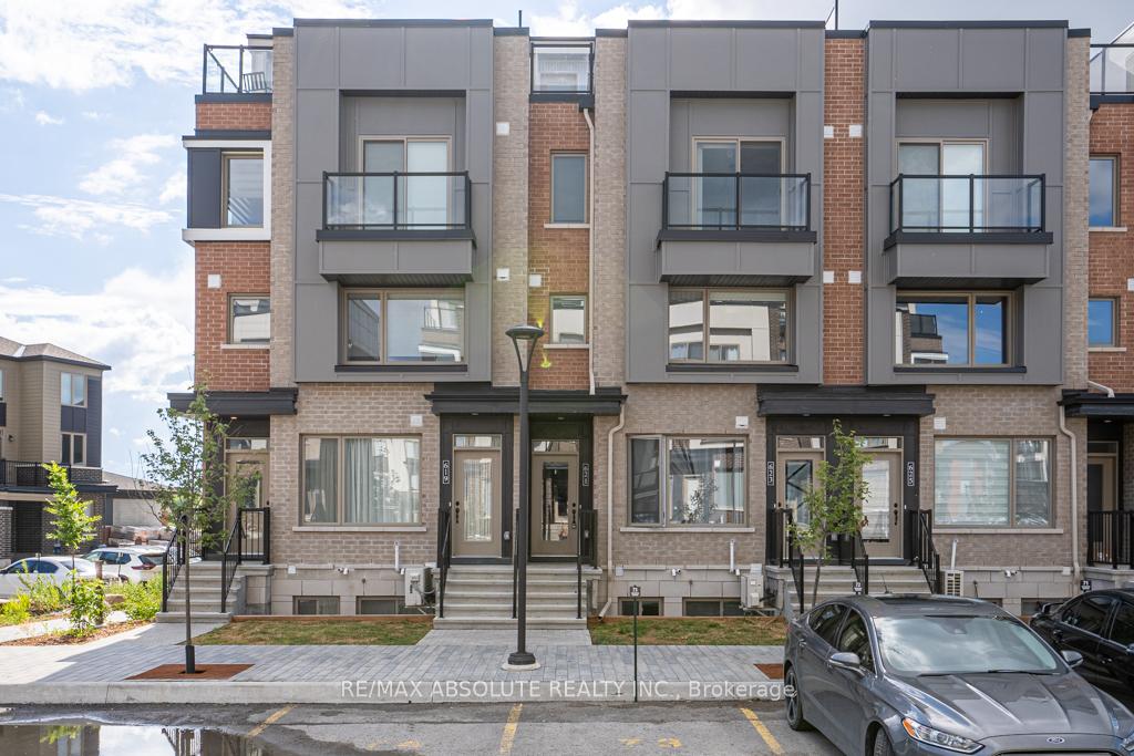 621 MAKWA, Manor Park - Cardinal Glen and Area, ON K1K 5A4