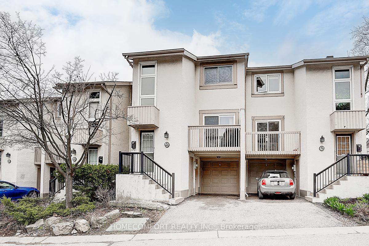 68 Maris Shepway, Toronto, ON M2J 4S1