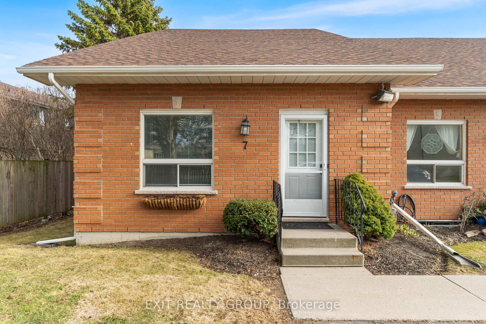 #7-45 Prince Edward Street, Brighton, ON K0K 1H0