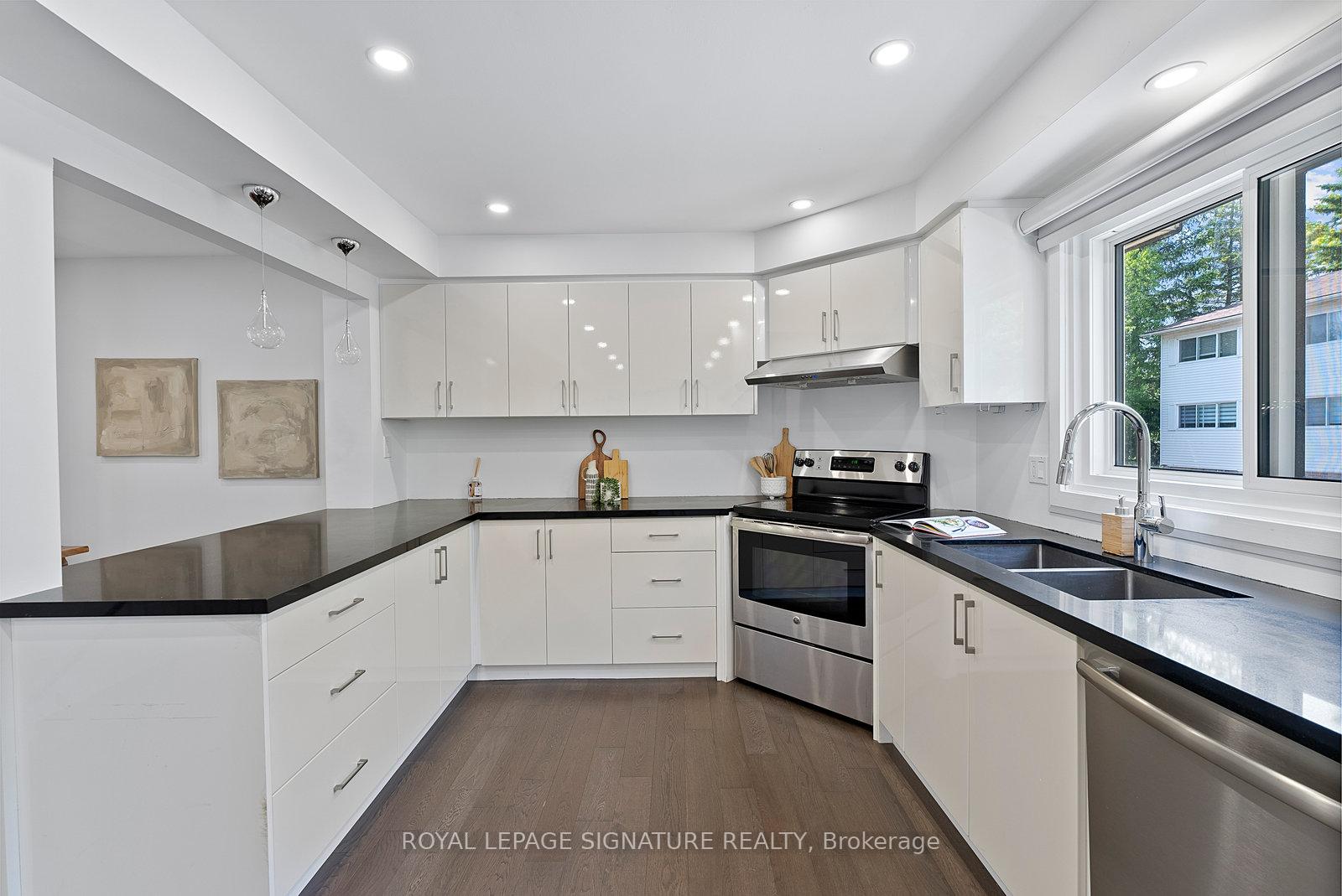 70 Jenny Wrenway, Toronto, ON M2H 2Y9