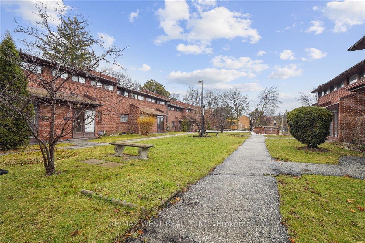 737 Military Trail, Toronto, ON M1E 4P6