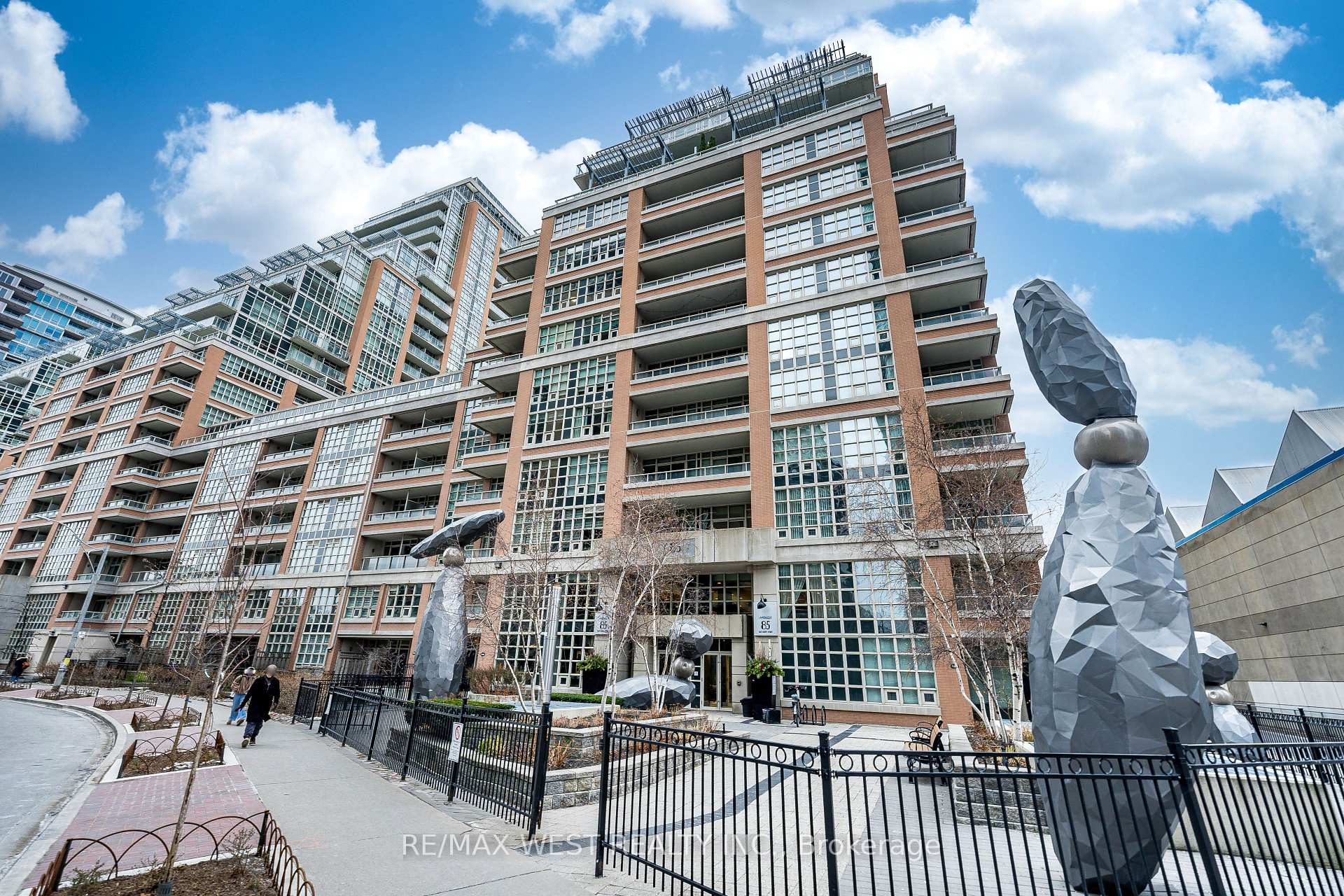 85 East Liberty Street, Toronto, ON M6K 3R4